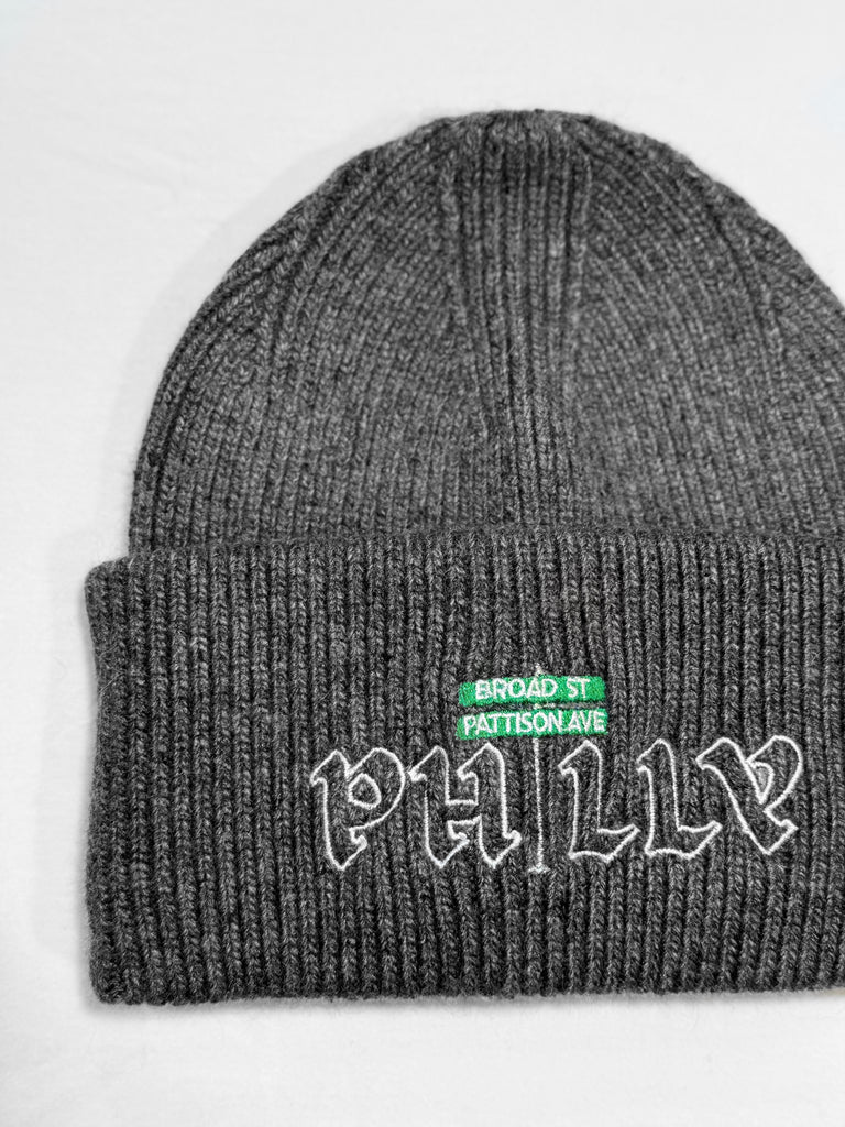 PATTISON / BROAD ST OVERSIZED RIBBED POM POM BEANIE - CHARCOAL